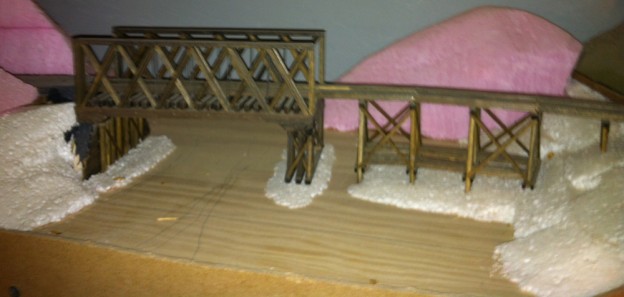 Using Mock-ups and Building Bridges – Small Model Railroads